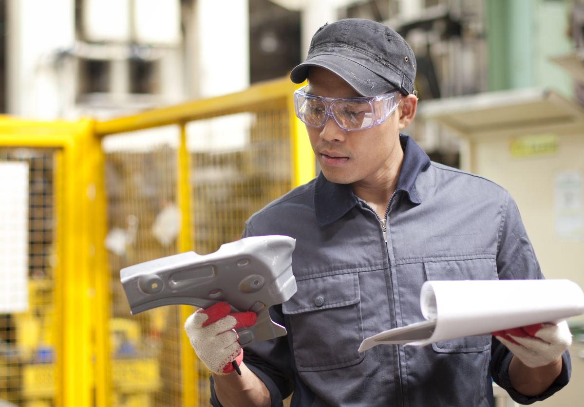 Quality inspection with mixed reality - cmoore.cz